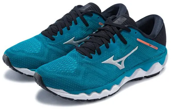 Mizuno Wave Horizon 4 Athletic Sneakers - Blue/white