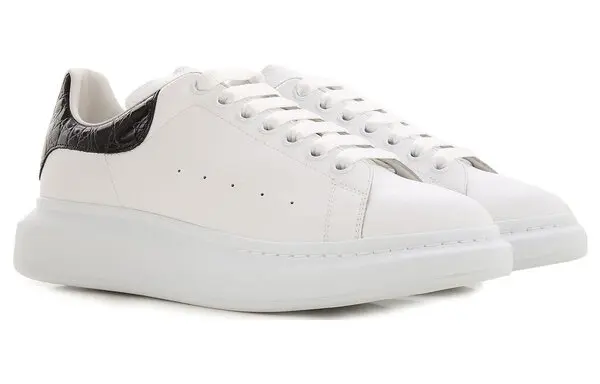 Alexander McQueen Oversized Sneakers - White/black