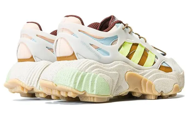Adidas Roverend Adventure Sneakers