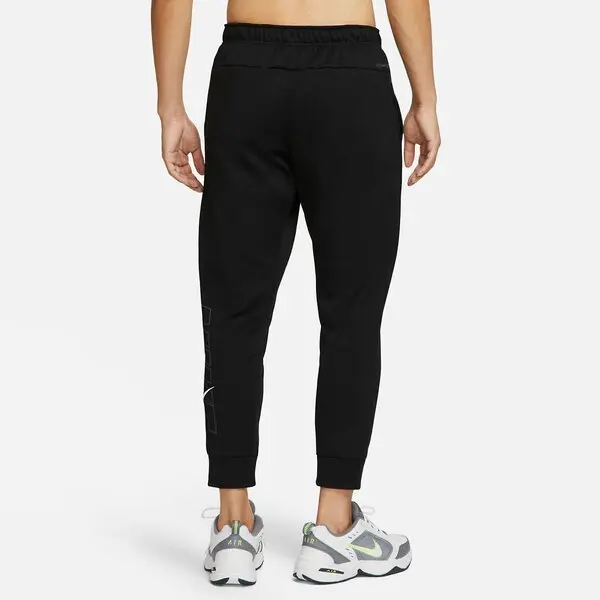 Nike Tapered Fitness Pants