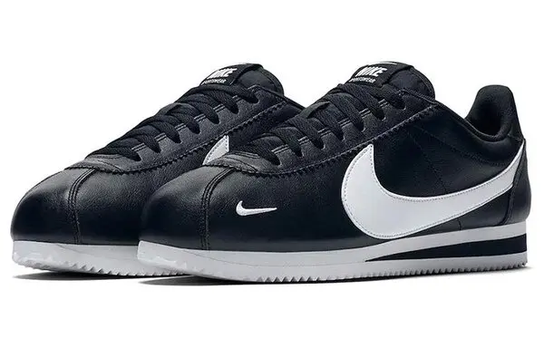 Nike Classic Cortez Premium 'swoosh' Sneakers - Black/white
