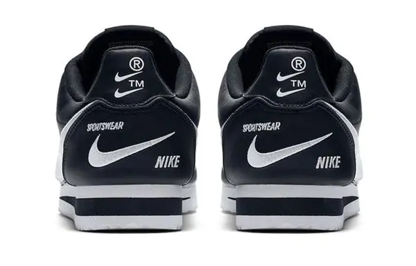 Nike Classic Cortez Premium 'swoosh' Sneakers - Black/white