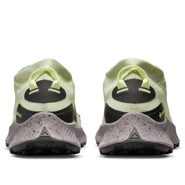 Nike Pegasus Trail 3 Gtx Low Top Sneakers - Yellow