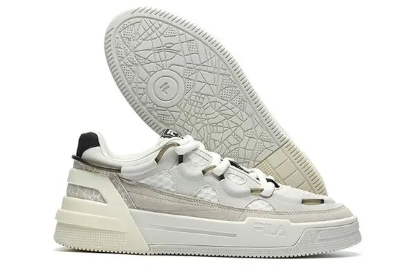 FILA Salto Retro Low Top Sneakers