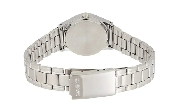 Casio Analog Quartz Watch With Stainless Steel Bracelet