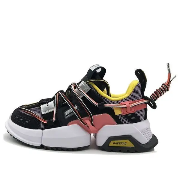 LI-NING Titan X 2019 New York Fashion Week Sneaker - Blackred