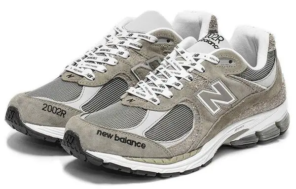 NEW BALANCE Invincible X N.hoolywood X 2002r Sneakers
