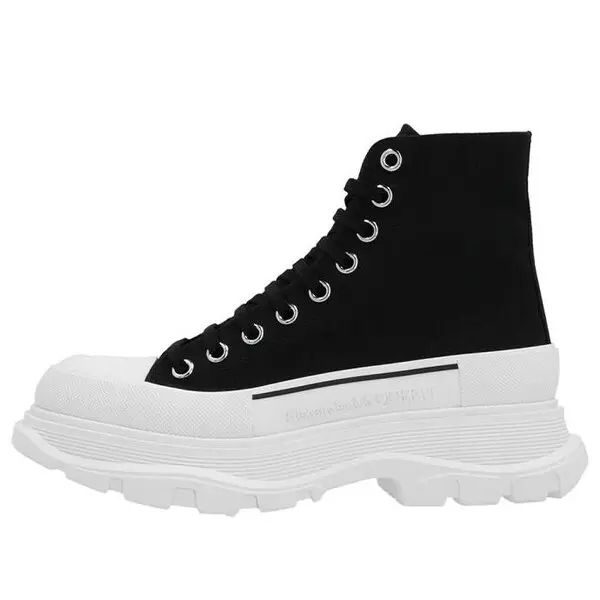 Alexander McQueen Tread Slick Lace Up Boot - Black/white