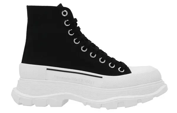 Alexander McQueen Tread Slick Lace Up Boot