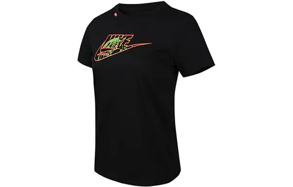Nike Graphic T-shirt