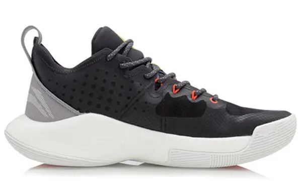 LI-NING Sonic 8 Low Top Athletic Sneakers