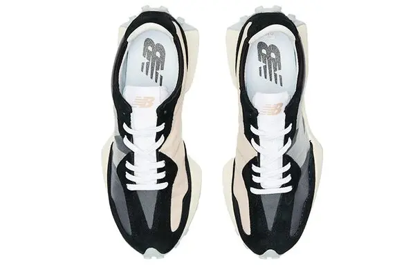 NEW BALANCE 327 Sneakers - Black/white