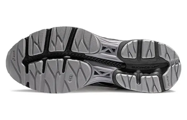 Asics Gel-flux 4 Athletic Sneakers