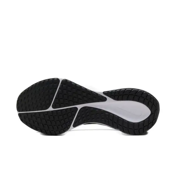 Nike Zoom Vomero 17 Extra Wide Sneakers