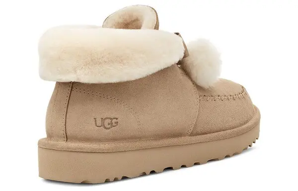 UGG Classic Short Boots
