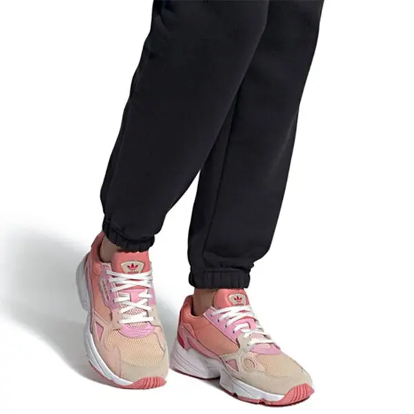 Adidas Falcon Sneakers - Pink