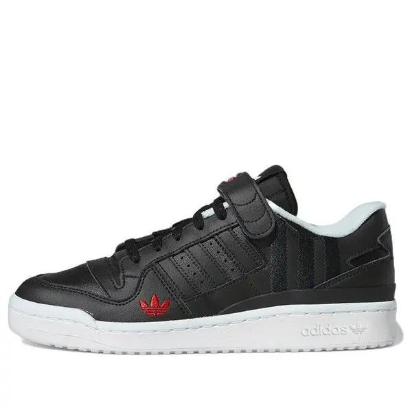 Adidas Forum Low Sneakers