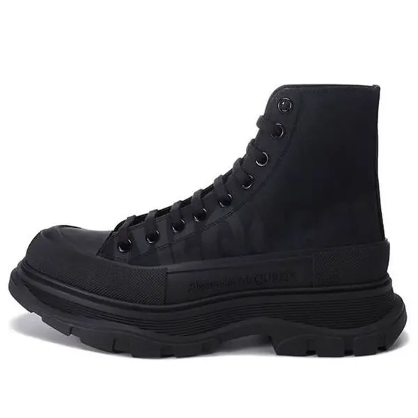 Alexander McQueen Tread Slick Lace Up Sneakers - Black