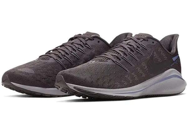 Nike Zoom Vomero Athletic Sneakers - Grey