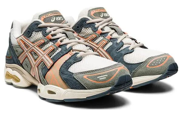 Asics Gel-nimbus Low Top Sneakers - White/grey/pink