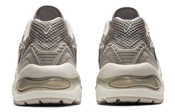 Asics Gel-preleus Retro Low Top Sneakers - Oyster Grey