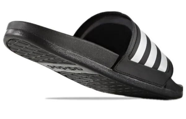 Adidas Adilette Slides - Black/white