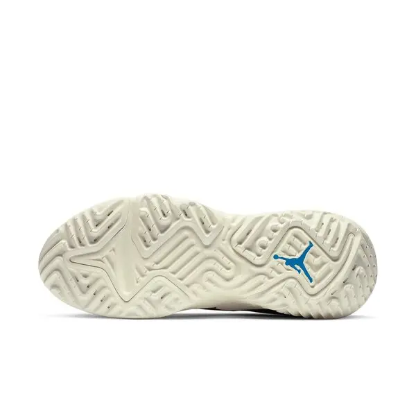 JORDAN Delta Low Top Sneakers