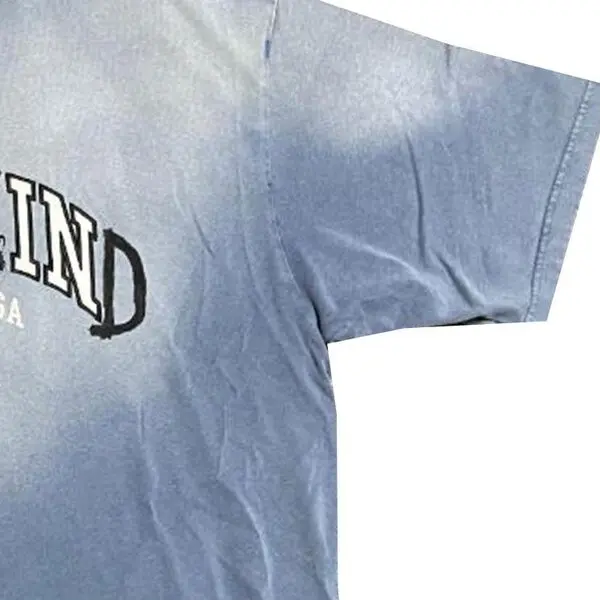 Balenciaga Be Kind Crewneck T-shirt - Blue
