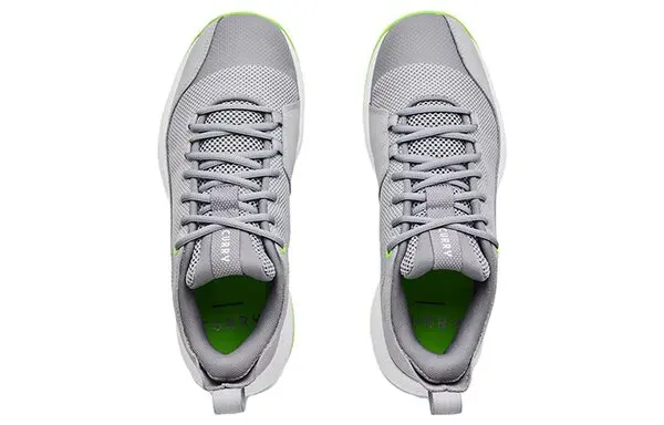 Under Armour 3z5 Basketball Sneakers