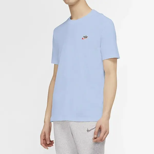Nike Heritage Short Sleeve Tee With Small Logo - Sky Blue