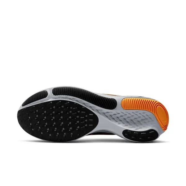 Nike React Miler 2 Athletic Sneakers - Black/orange