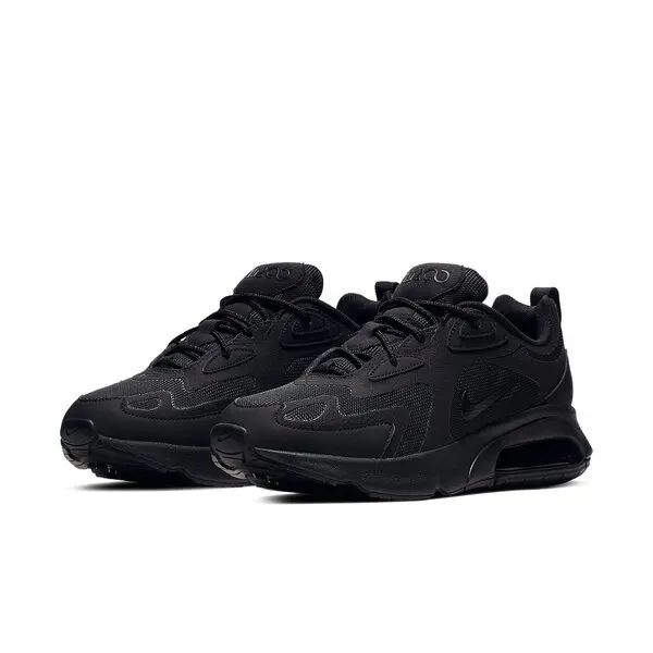 Nike Max 200 "triple - Black