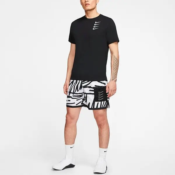 Nike Multi Swoosh Short Sleeve Crewneck T-shirt