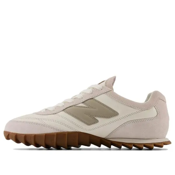 NEW BALANCE Rc30 Lace-up Sneakers - White/pink