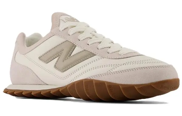 NEW BALANCE Rc30 Lace-up Sneakers - White/pink