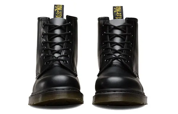 Dr. Martens 101 Smooth Leather Ankle Boots - Black