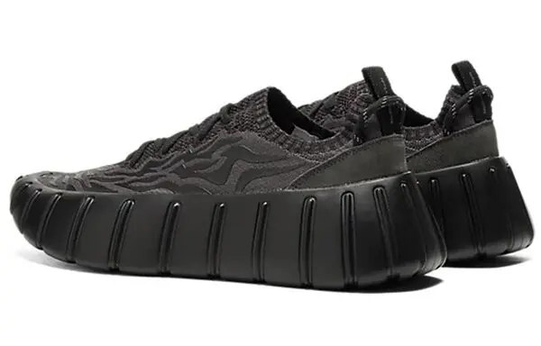 Onitsuka Tiger Gigatia Sock Shoes