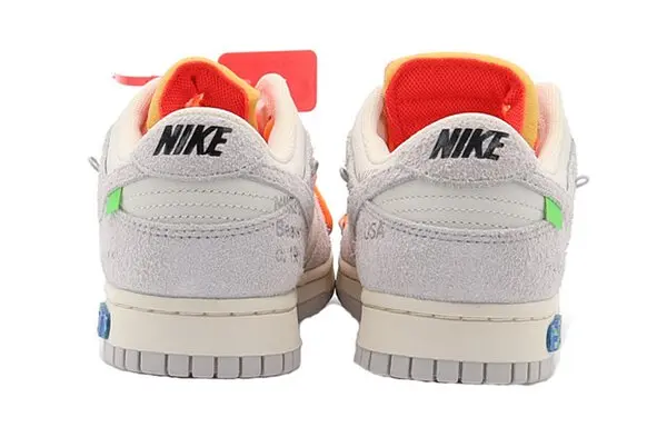 Nike Off-white X Dunk Low 'lot 31 Of 50 - Gray/white
