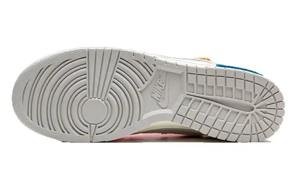 Nike Off-white X Dunk Low 'lot 31 Of 50 - Gray/white