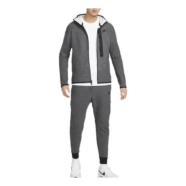 Nike Tech Fleece Winterized Hoodie