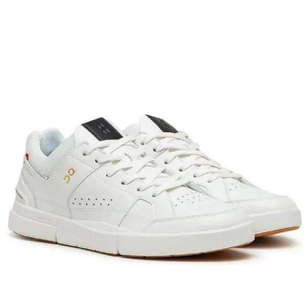 On The Roger Clubhouse Sneakers