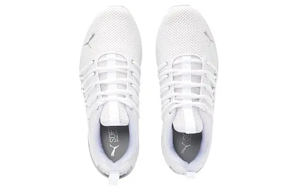 PUMA Axelion Perf Low Top Sneakers