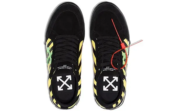 Off-White Low Top Sneakers - Black