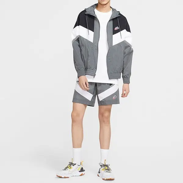 Nike Windrunner+ Hooded Jacket