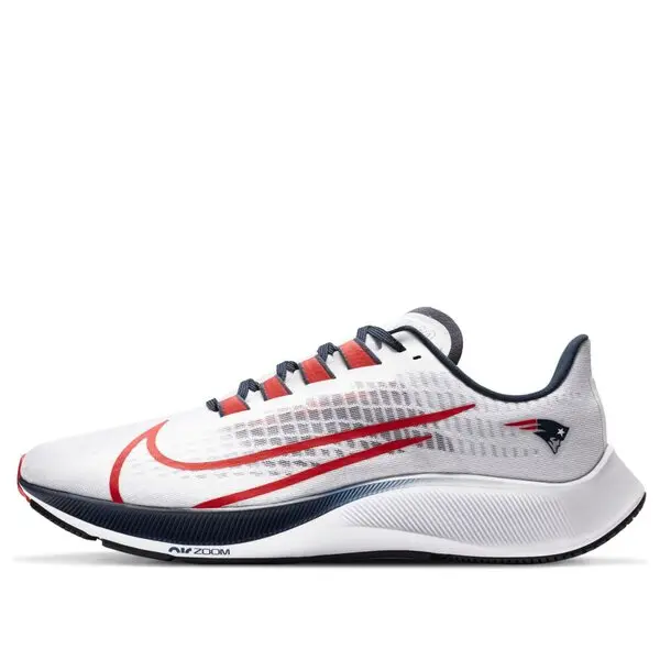 Nike Zoom Pegasus 37 "new England Patriots" Athletic Sneakers - White/yellow/orange