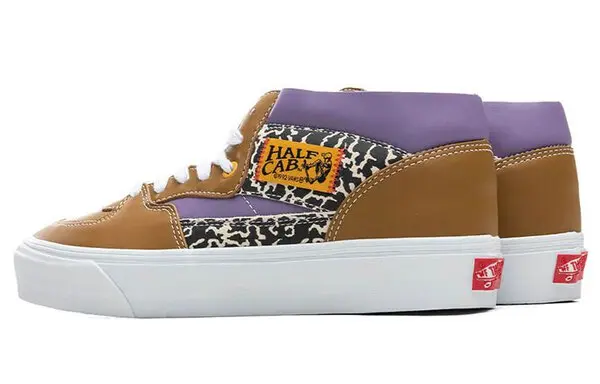 VANS Half Cab Vlt Lx Mid Top Sneakers
