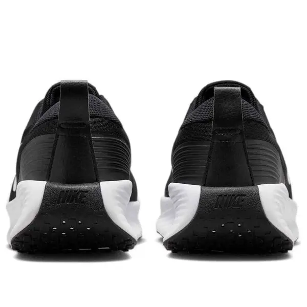 Nike Promina Extra Wide Athletic Sneakers