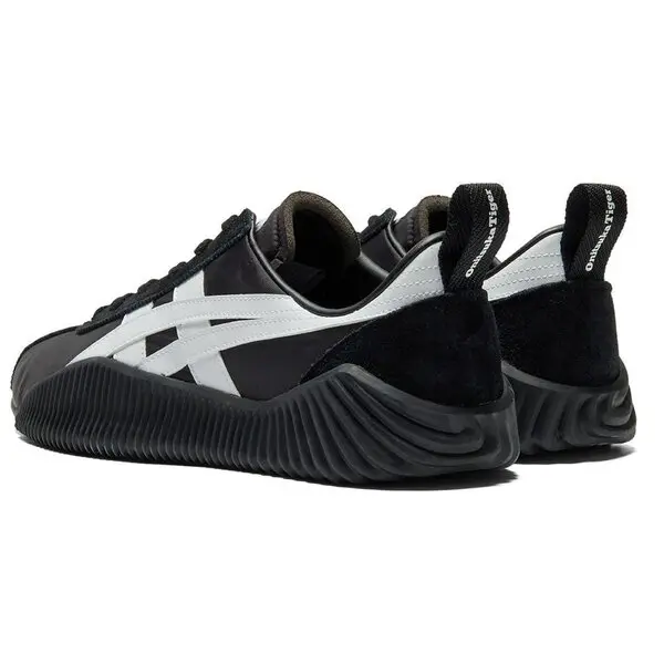 Onitsuka Tiger Acromount Sneakers - Black/white