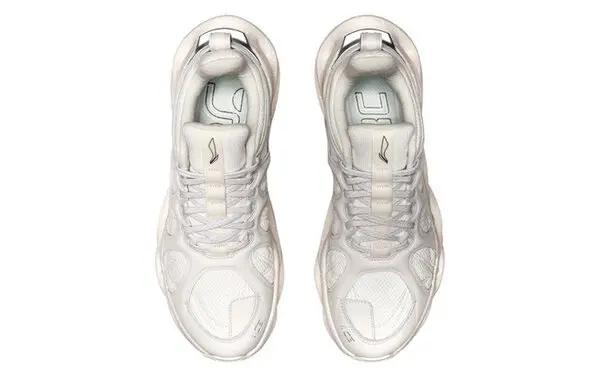 LI-NING Arc Ace X New York Fashion Week 2019 Sneakers - White/beige