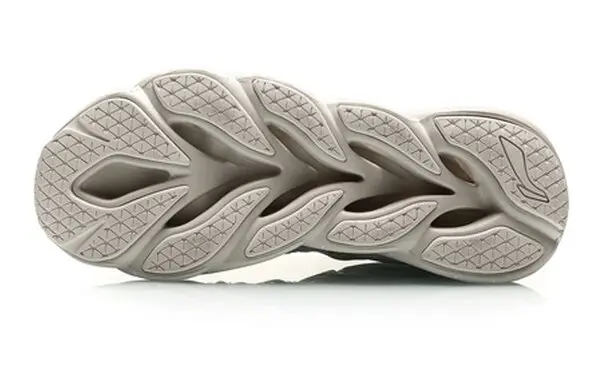 LI-NING Arc Ace X New York Fashion Week 2019 Sneakers - White/beige